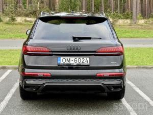 Black Audi Q7 2020 in Riga, with an engine capacity of 3.00 L and mileage of 138 thousand km for 37950 €, photo 8 on AUTOMOTO.COM.LV