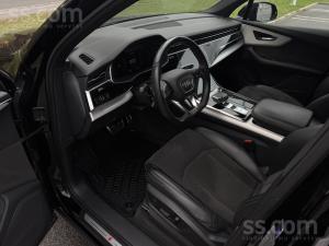 Black Audi Q7 2020 in Riga, with an engine capacity of 3.00 L and mileage of 138 thousand km for 37950 €, photo 10 on AUTOMOTO.COM.LV
