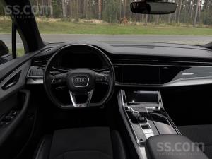 Black Audi Q7 2020 in Riga, with an engine capacity of 3.00 L and mileage of 138 thousand km for 37950 €, photo 19 on AUTOMOTO.COM.LV