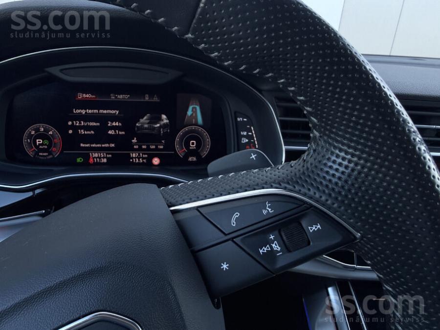 Black Audi Q7 2020 in Riga, with an engine capacity of 3.00 L and mileage of 138 thousand km for 37950 €, photo 28 on AUTOMOTO.COM.LV