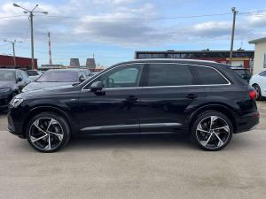 Melns Audi Q7 2021 Viļņa, ar dzinēja tilpumu 3.00 L un nobraukumu 127 tūkst. km par 45300 €, foto 6 vietnē AUTOMOTO.COM.LV