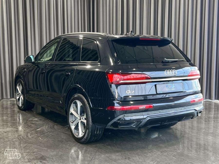Black Audi Q7 2021 in Marijampole, with an engine capacity of 3.00 L and mileage of 97 thousand km for 42250 €, photo 8 on AUTOMOTO.COM.LV