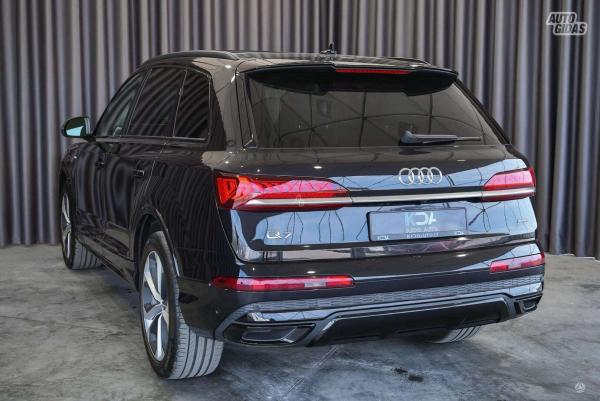 Black Audi Q7 2021 in Marijampole, with an engine capacity of 3.00 L and mileage of 98 thousand km for 41850 €, photo 9 on AUTOMOTO.COM.LV
