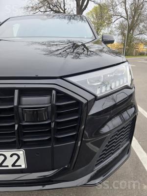 Black Audi Q7 2021 in Riga, with an engine capacity of 3.00 L and mileage of 98 thousand km for 52000 €, photo 4 on AUTOMOTO.COM.LV