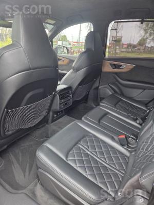 Black Audi Q7 2021 in Riga, with an engine capacity of 3.00 L and mileage of 98 thousand km for 52000 €, photo 18 on AUTOMOTO.COM.LV