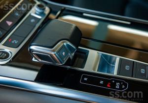 Черный Ауди Ку 7 2021 в Цесис, объемом двигателя 3.00 л и пробегом 126 тыс. км за 36250 €, фото 19 на AUTOMOTO.COM.LV