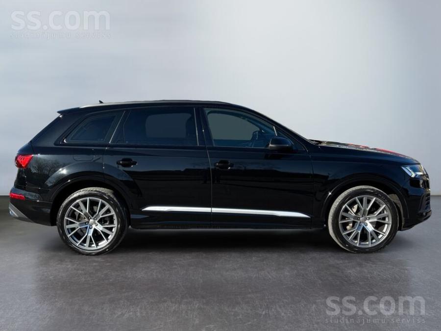 Black Audi Q7 2021 in Riga, with an engine capacity of 3.00 L and mileage of 92 thousand km for 39950 €, photo 7 on AUTOMOTO.COM.LV
