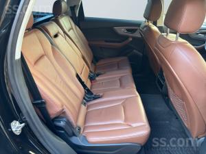 Black Audi Q7 2021 in Riga, with an engine capacity of 3.00 L and mileage of 92 thousand km for 39950 €, photo 14 on AUTOMOTO.COM.LV