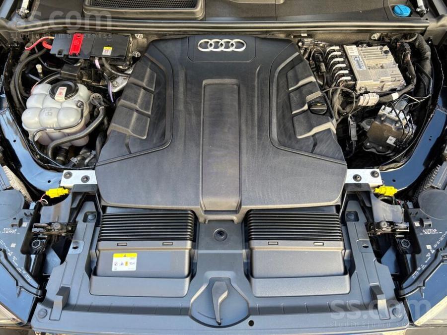 Black Audi Q7 2021 in Riga, with an engine capacity of 3.00 L and mileage of 92 thousand km for 39950 €, photo 28 on AUTOMOTO.COM.LV