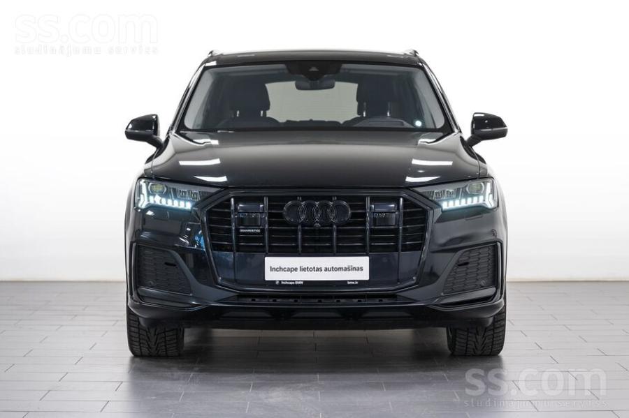 Black Audi Q7 2021 in Riga, with an engine capacity of 3.00 L and mileage of 77 thousand km for 42500 €, photo 4 on AUTOMOTO.COM.LV