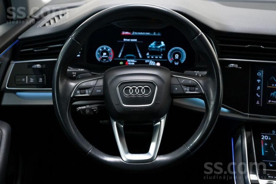 Black Audi Q7 2021 in Riga, with an engine capacity of 3.00 L and mileage of 77 thousand km for 42500 €, photo 12 on AUTOMOTO.COM.LV