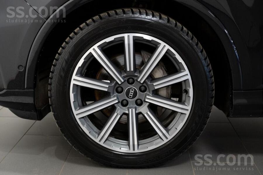 Black Audi Q7 2021 in Riga, with an engine capacity of 3.00 L and mileage of 77 thousand km for 42500 €, photo 24 on AUTOMOTO.COM.LV