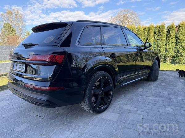 Melns Audi Q7 2021 Rīga, ar dzinēja tilpumu 3.00 L un nobraukumu 99 tūkst. km par 40700 €, foto 4 vietnē AUTOMOTO.COM.LV