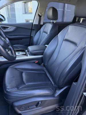 Black Audi Q7 2021 in Riga, with an engine capacity of 3.00 L and mileage of 99 thousand km for 40700 €, photo 10 on AUTOMOTO.COM.LV