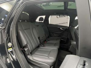 Black Audi Q7 2021 in Vilnius, with an engine capacity of 3.00 L and mileage of 86 thousand km for 37900 €, photo 15 on AUTOMOTO.COM.LV