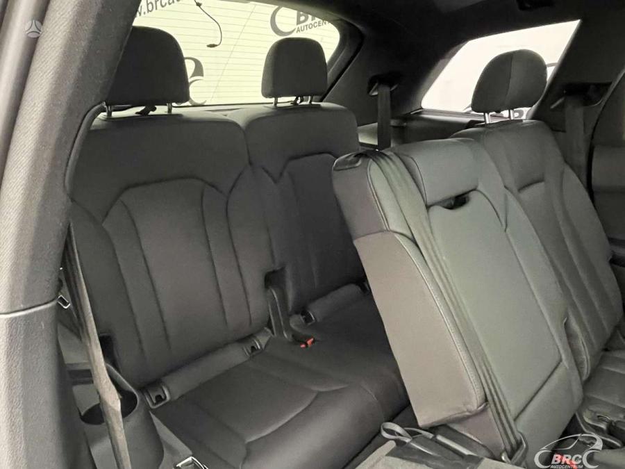 Black Audi Q7 2021 in Vilnius, with an engine capacity of 3.00 L and mileage of 86 thousand km for 37900 €, photo 17 on AUTOMOTO.COM.LV