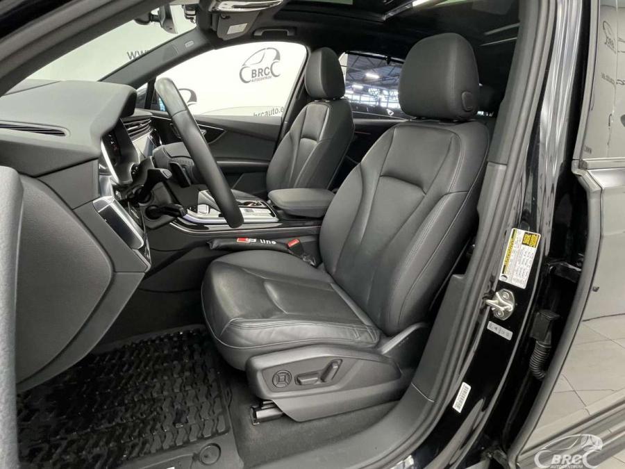 Black Audi Q7 2021 in Vilnius, with an engine capacity of 3.00 L and mileage of 86 thousand km for 37900 €, photo 28 on AUTOMOTO.COM.LV