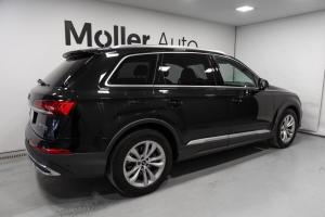 Black Audi Q7 2021 in Vilnius, with an engine capacity of 3.00 L and mileage of 139 thousand km for 41650 €, photo 7 on AUTOMOTO.COM.LV