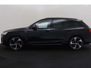 Black Audi Q7 2021 in Vilnius, with an engine capacity of 0.00 L and mileage of 268 thousand km for 33000 €, photo 4 on AUTOMOTO.COM.LV