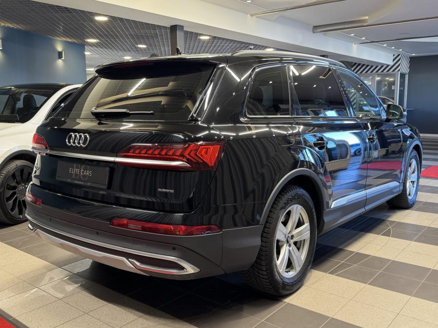 Melns Audi Q7 2021 Rīga, ar dzinēja tilpumu 3.00 L un nobraukumu 135 tūkst. km par 37990 €, foto 4 vietnē AUTOMOTO.COM.LV