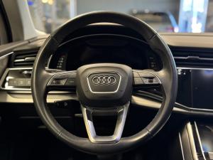 Melns Audi Q7 2021 Rīga, ar dzinēja tilpumu 3.00 L un nobraukumu 135 tūkst. km par 37990 €, foto 19 vietnē AUTOMOTO.COM.LV
