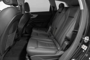 Melns Audi Q7 2021 Viļņa, ar dzinēja tilpumu 3.00 L un nobraukumu 139 tūkst. km par 39900 €, foto 7 vietnē AUTOMOTO.COM.LV