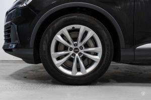 Melns Audi Q7 2021 Viļņa, ar dzinēja tilpumu 3.00 L un nobraukumu 139 tūkst. km par 39900 €, foto 28 vietnē AUTOMOTO.COM.LV