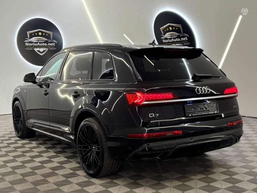 Black Audi Q7 2021 in Marijampole, with an engine capacity of 2.97 L and mileage of 151 thousand km for 43750 €, photo 22 on AUTOMOTO.COM.LV