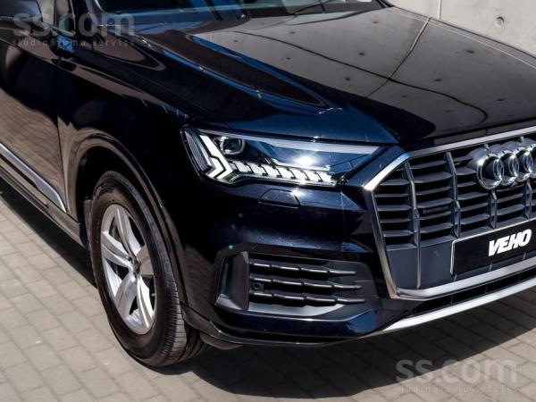 Black Audi Q7 2021 in Riga, with an engine capacity of 3.00 L and mileage of 60 thousand km for 39000 €, photo 3 on AUTOMOTO.COM.LV