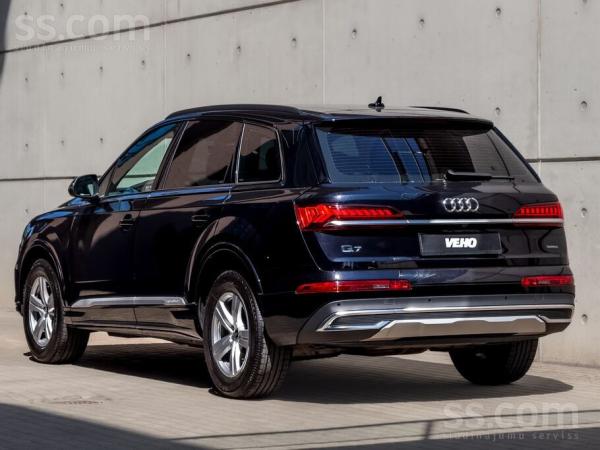 Black Audi Q7 2021 in Riga, with an engine capacity of 3.00 L and mileage of 60 thousand km for 39000 €, photo 6 on AUTOMOTO.COM.LV