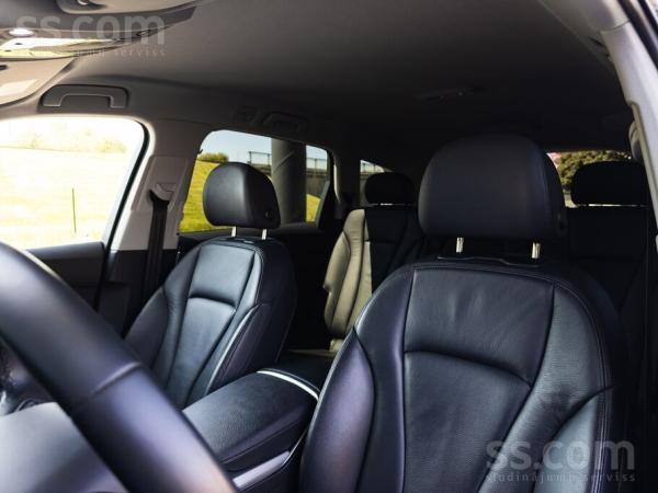 Black Audi Q7 2021 in Riga, with an engine capacity of 3.00 L and mileage of 60 thousand km for 39000 €, photo 10 on AUTOMOTO.COM.LV