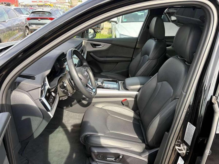 Melns Audi Q7 2021 Viļņa, ar dzinēja tilpumu 3.00 L un nobraukumu 113 tūkst. km par 42500 €, foto 14 vietnē AUTOMOTO.COM.LV