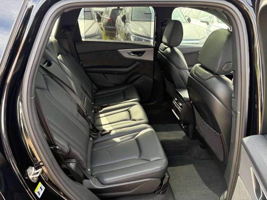 Melns Audi Q7 2021 Viļņa, ar dzinēja tilpumu 3.00 L un nobraukumu 113 tūkst. km par 42500 €, foto 21 vietnē AUTOMOTO.COM.LV