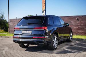 Black Audi Q7 2021 in Marijampole, with an engine capacity of 3.00 L and mileage of 98 thousand km for 39950 €, photo 10 on AUTOMOTO.COM.LV