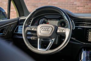 Black Audi Q7 2021 in Marijampole, with an engine capacity of 3.00 L and mileage of 98 thousand km for 39950 €, photo 17 on AUTOMOTO.COM.LV