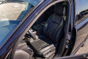 Black Audi Q7 2021 in Marijampole, with an engine capacity of 3.00 L and mileage of 98 thousand km for 39950 €, photo 31 on AUTOMOTO.COM.LV