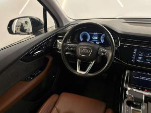 Melns Audi Q7 2021 Marijampole, ar dzinēja tilpumu 2.97 L un nobraukumu 151 tūkst. km par 42750 €, foto 14 vietnē AUTOMOTO.COM.LV