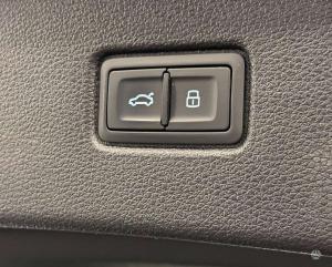 Melns Audi Q7 2021 Marijampole, ar dzinēja tilpumu 2.97 L un nobraukumu 151 tūkst. km par 42750 €, foto 26 vietnē AUTOMOTO.COM.LV