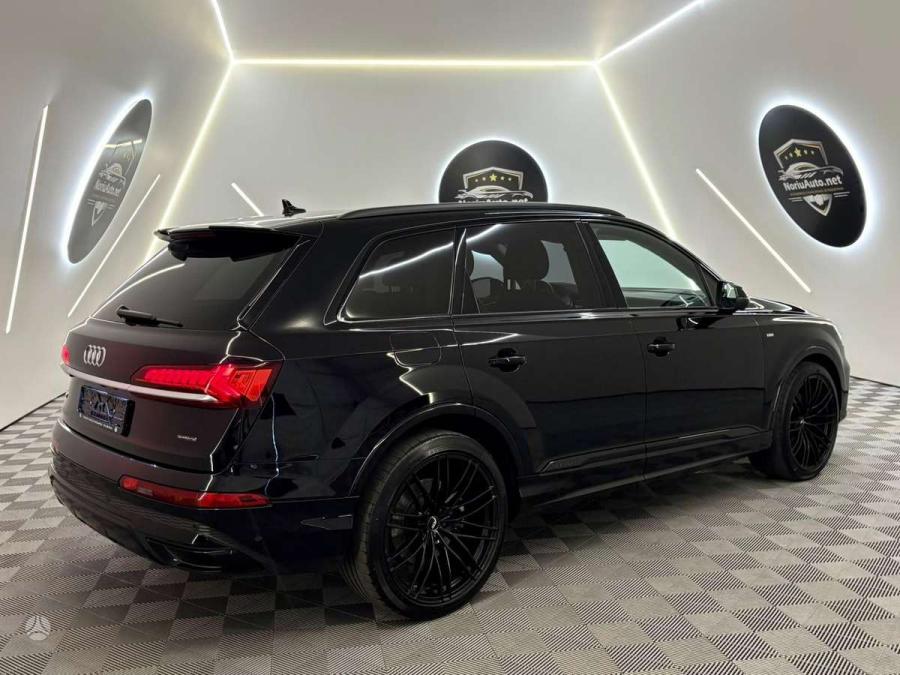 Melns Audi Q7 2021 Marijampole, ar dzinēja tilpumu 2.97 L un nobraukumu 151 tūkst. km par 42750 €, foto 34 vietnē AUTOMOTO.COM.LV