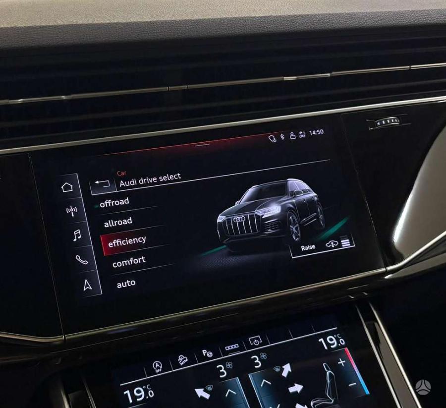 Melns Audi Q7 2021 Marijampole, ar dzinēja tilpumu 2.97 L un nobraukumu 151 tūkst. km par 42750 €, foto 36 vietnē AUTOMOTO.COM.LV