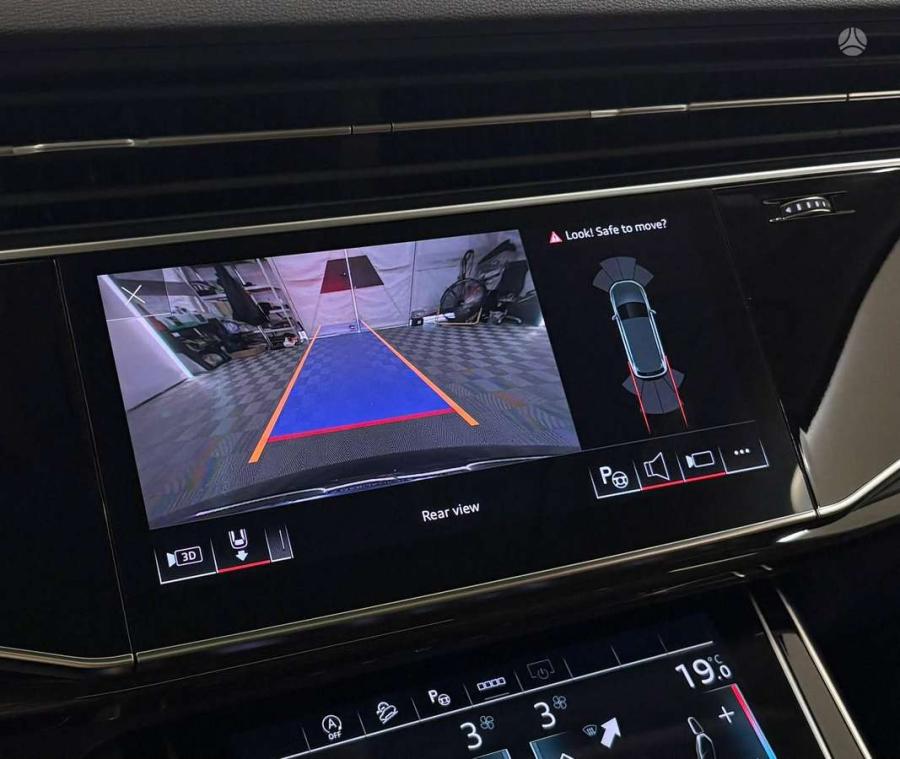 Melns Audi Q7 2021 Marijampole, ar dzinēja tilpumu 2.97 L un nobraukumu 151 tūkst. km par 42750 €, foto 37 vietnē AUTOMOTO.COM.LV