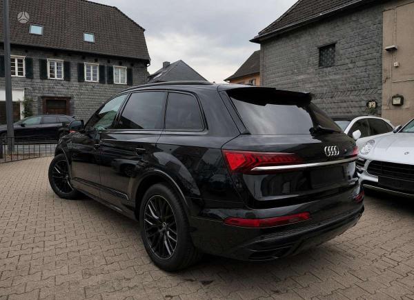 Audi Q7 2021 Viļņa vietnē Melns Audi Q7 2021 Viļņa, ar dzinēja tilpumu 2.97 L un nobraukumu 159 tūkst. km par 47800 €, foto 9 vietnē AUTOMOTO.COM.LV