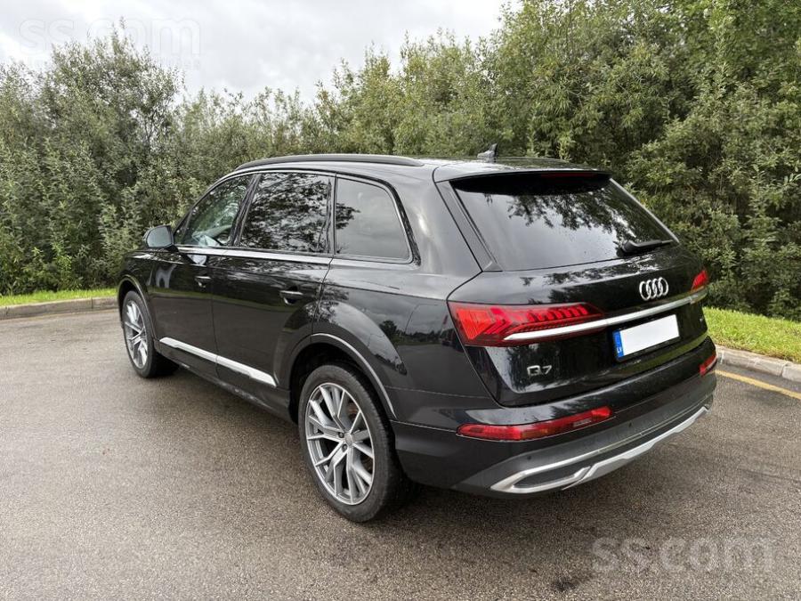 Melns Audi Q7 2021 Rīga, ar dzinēja tilpumu 3.00 L un nobraukumu 0 tūkst. km par 41000 €, foto 5 vietnē AUTOMOTO.COM.LV