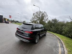 Melns Audi Q7 2021 Rīga, ar dzinēja tilpumu 3.00 L un nobraukumu 0 tūkst. km par 41000 €, foto 6 vietnē AUTOMOTO.COM.LV