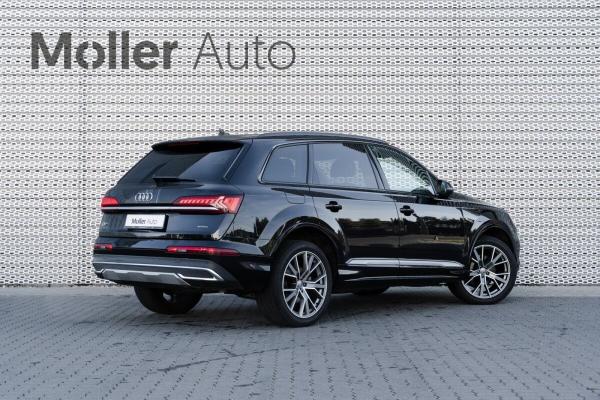 Melns Audi Q7 2021 Mārupe, ar dzinēja tilpumu 3.00 L un nobraukumu 68 tūkst. km par 41200 €, foto 5 vietnē AUTOMOTO.COM.LV