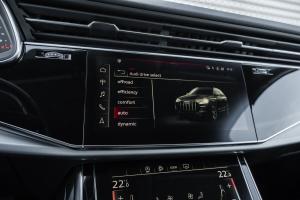 Черный Ауди Ку 7 2021 в Марупе, объемом двигателя 3.00 л и пробегом 68 тыс. км за 41200 €, фото 21 на AUTOMOTO.COM.LV