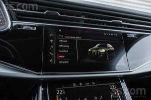 Melns Audi Q7 2021 Rīga, ar dzinēja tilpumu 3.00 L un nobraukumu 68 tūkst. km par 41200 €, foto 21 vietnē AUTOMOTO.COM.LV