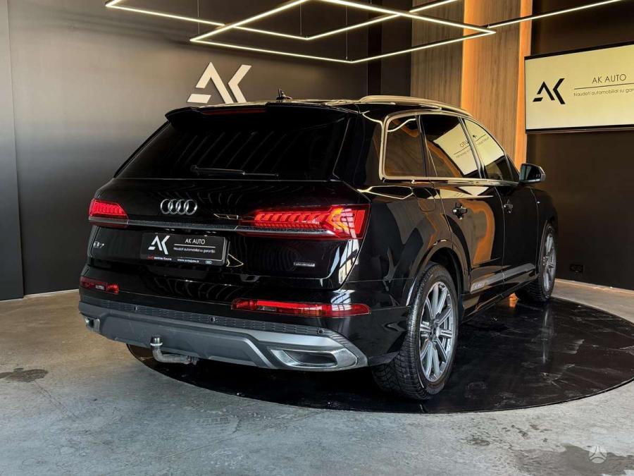 Black Audi Q7 2022 in Kaunas, with an engine capacity of 3.00 L and mileage of 91 thousand km for 47990 €, photo 12 on AUTOMOTO.COM.LV