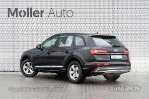 Black Audi Q7 2022 in Riga, with an engine capacity of 3.00 L and mileage of 198 thousand km for 39353 €, photo 3 on AUTOMOTO.COM.LV