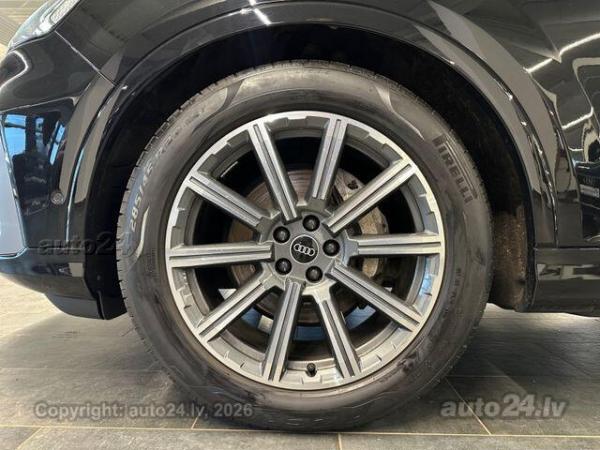 Melns Audi Q7 2022 Tallina, ar dzinēja tilpumu 3.00 L un nobraukumu 98 tūkst. km par 58500 €, foto 6 vietnē AUTOMOTO.COM.LV